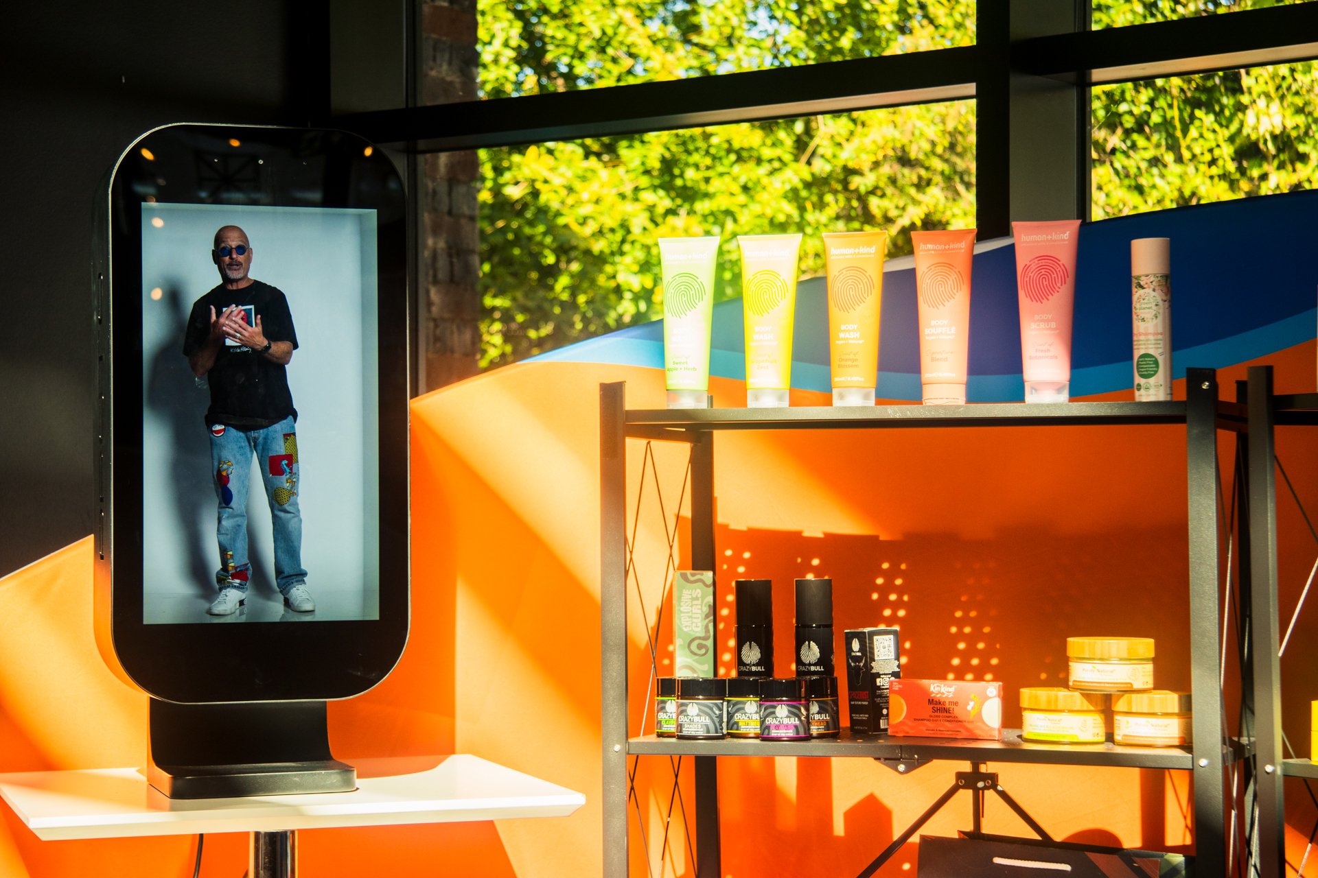 RoadTrip by Product Guru - Meet Retail Buyers | Mobile Showroom